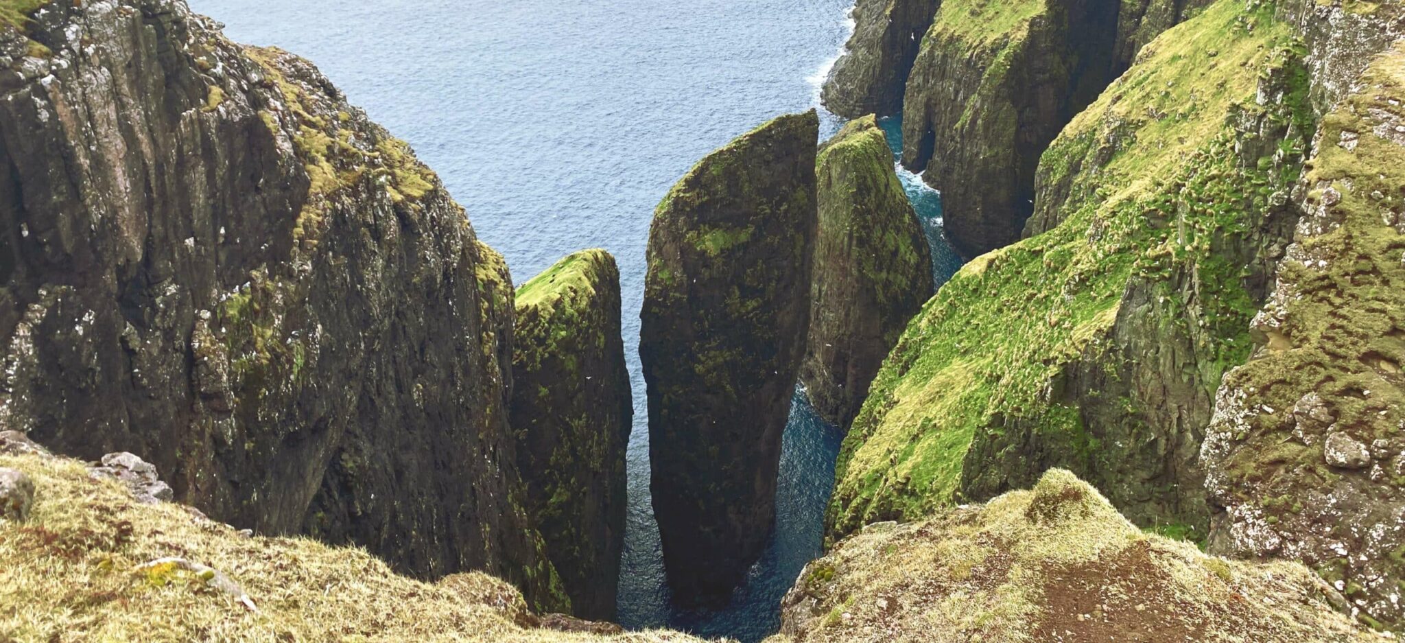 Leitisvatn • Floating Lake | Guide to Faroe Islands