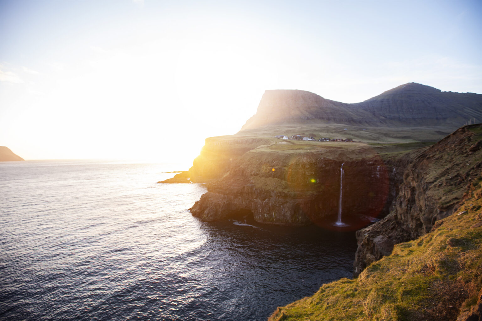 Fossá Waterfall | Guide to Faroe Islands : Guide to Faroe Islands