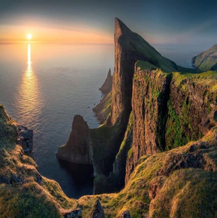 Mount Mýlingur Travel Guide | Guide to Faroe Islands