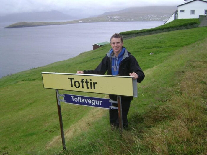 Travel from UK to the Faroe Islands